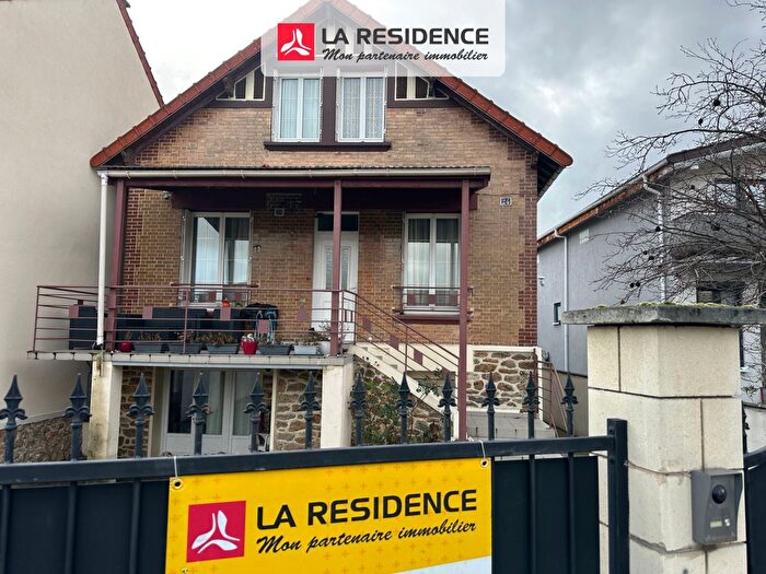 Maison à vendre - Pierrefitte-sur-Seine - 5 pièces - 3 chambres