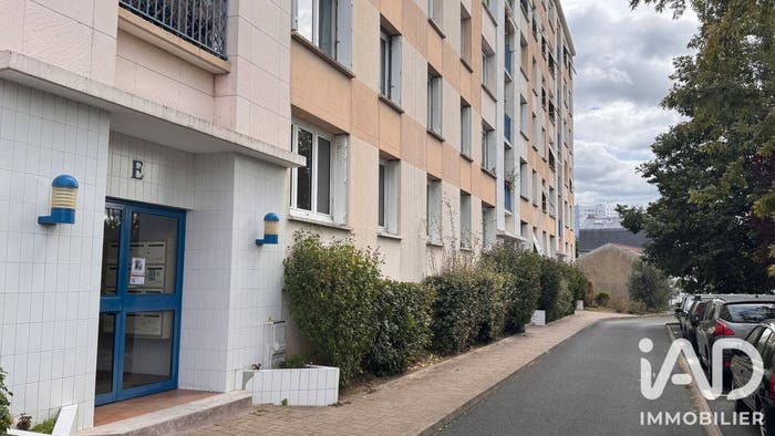 Appartement 3 pièces à louer à Le Centre, Maisons-Alfort