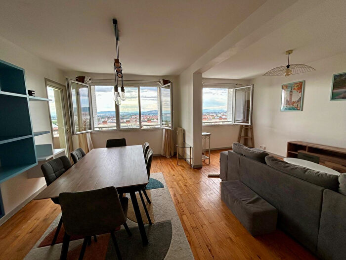 Appartement 3 pièces à louer - Clermont-Ferrand, Croix de Neyrat