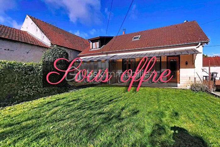 Maison à vendre - Varanges - 5 pièces - 3 chambres