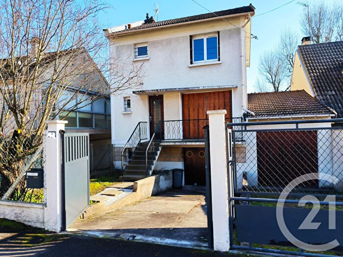 Maison à vendre - Chilly-Mazarin, Nord - 5 pièces - 4 chambres