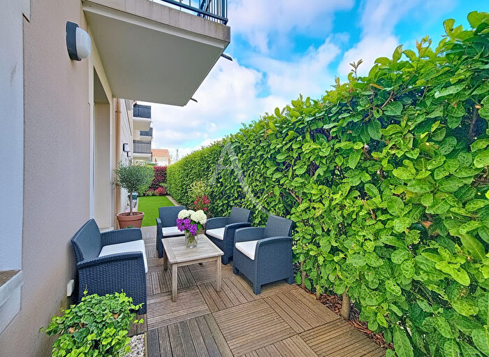 Appartement à vendre - Quincy-Voisins - 2 pièces - 1 chambre