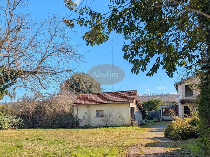 Maison à vendre - Trie-sur-Baïse - 14 pièces - 8 chambres