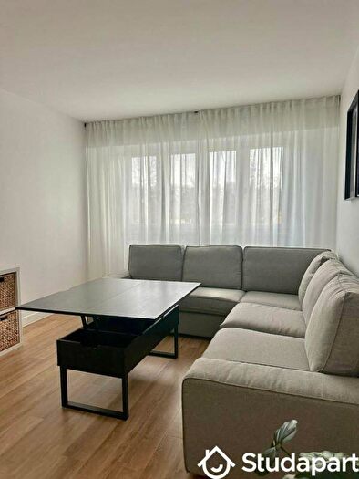 Appartement à louer - Rubis, Longjumeau - 1 pièce - 1 chambre