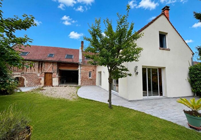 Maison 6 pièces à vendre à Coudun