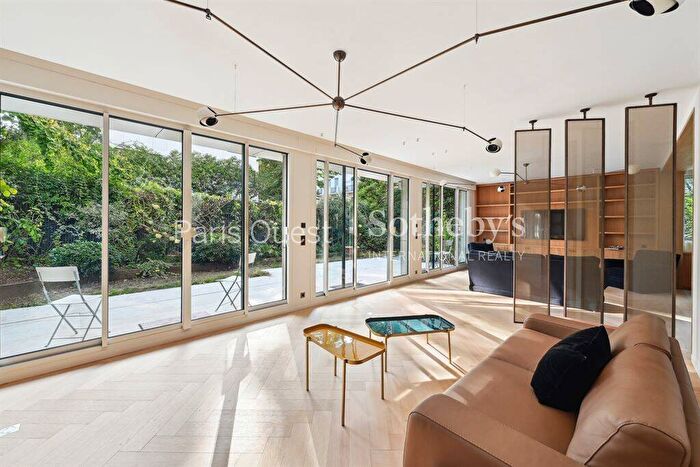 Appartement 6 pièces à Saint James-Delabordère, Neuilly-sur-Seine, à louer