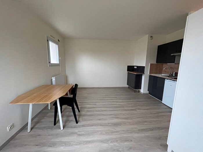 Quartiers Sud-Est, Cimetière de l'Est : Appartement 1 pièce à louer