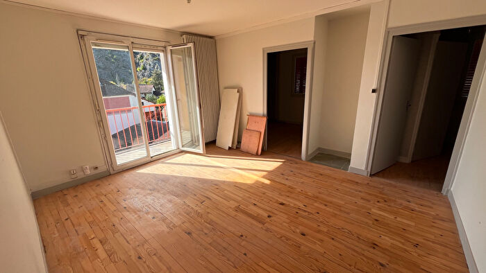 Appartement 4 pièces à louer à Culoz
