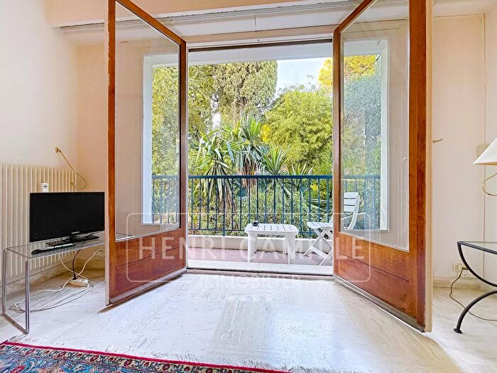 Appartement à vendre - Cannes, Petit Juas - 2 pièces - 1 chambre