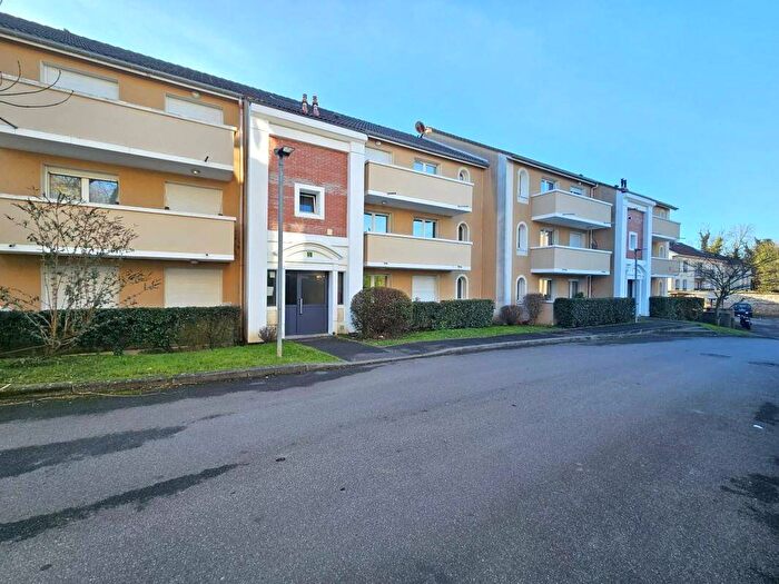 Ouest, Saint-Germain-lès-Corbeil : Appartement 2 pièces à louer
