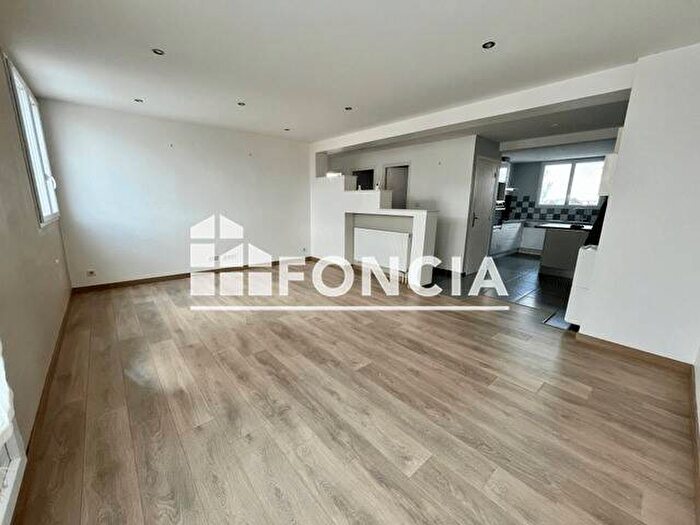 Europe, Brest : Appartement 3 pièces à louer