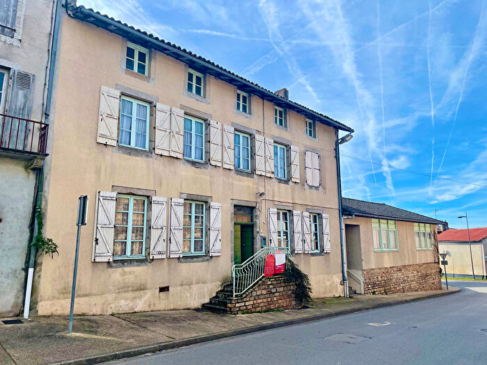 Maisons à vendre et appartements à louer - 1