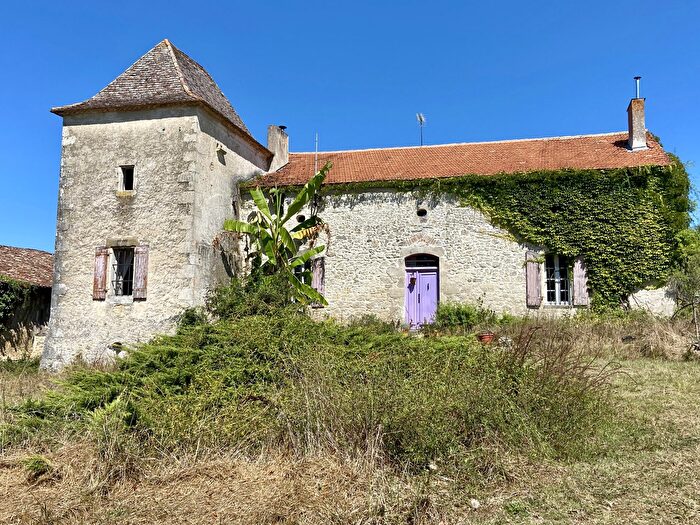 Maison 5 pièces à Saint-Avit, à vendre