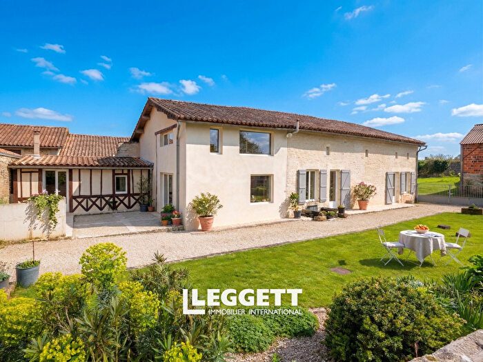 Maison à vendre - Barro - 7 pièces - 4 chambres