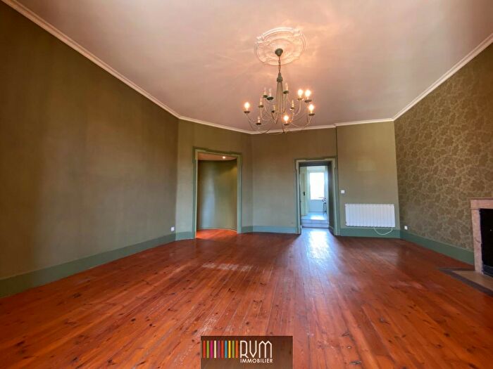Appartement 4 pièces à vendre à Poncin