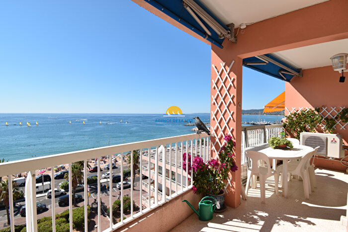 Appartement à louer - Fréjus, Fréjus Plage - 2 pièces - 1 chambre