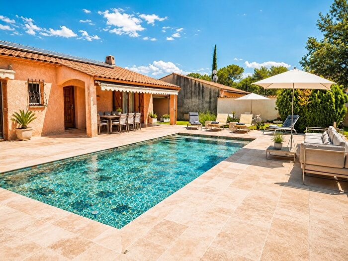 Maison 4 pièces à vendre - Tourrettes