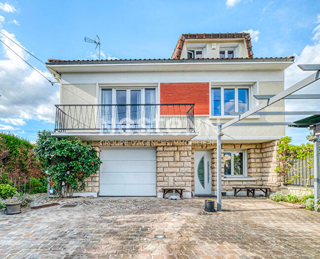 Vaujours : Maison 5 pièces à vendre