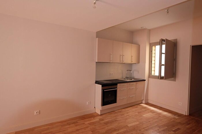 Appartement à louer - Centre Ville, Montauban - 2 pièces - 1 chambre