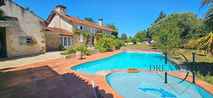 Maison à vendre - Lupiac - 5 pièces - 3 chambres