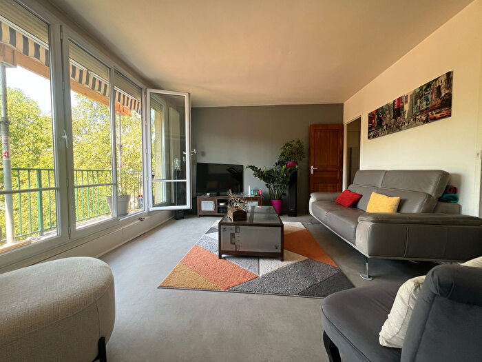 Neauphle-le-Château - Appartement 4 pièces à louer