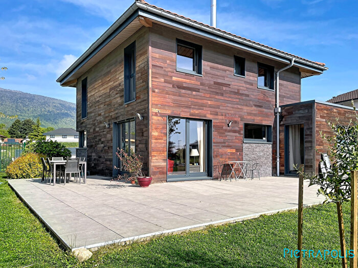 Ségny : Maison 6 pièces à vendre
