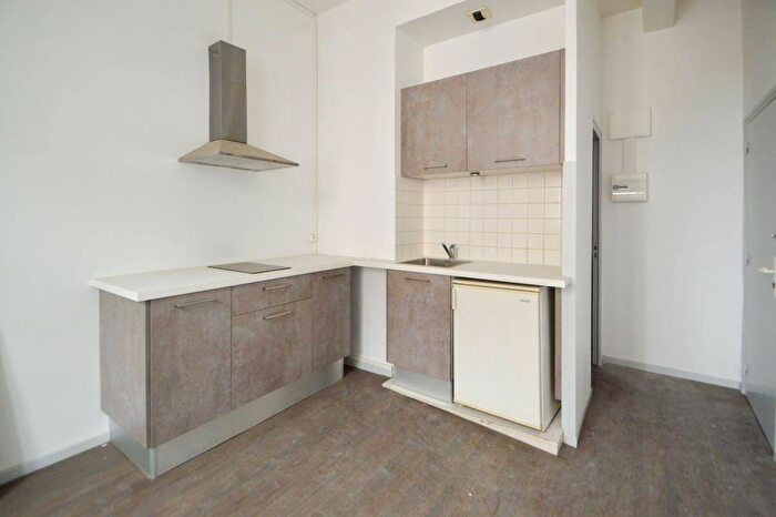 Appartement à louer - Dufau-Tourasse, Pau - 1 pièce
