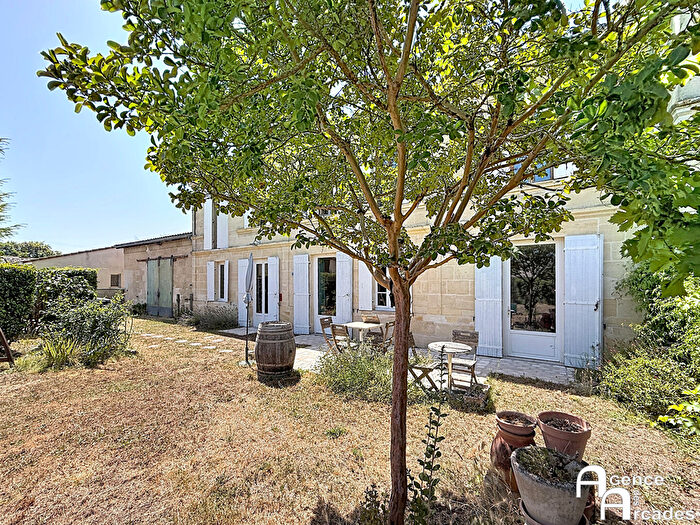 Izon : Maison 8 pièces à vendre