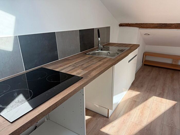 Appartement 3 pièces à Lyon 2ème, Cordeliers Bellecour, à louer