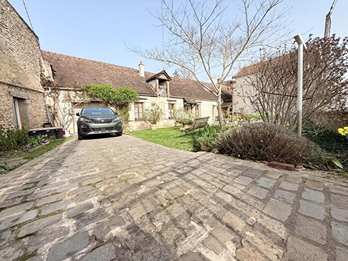 Maison 6 pièces à vendre à La Genevraye