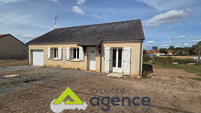 Maison 6 pièces à Massay, à vendre