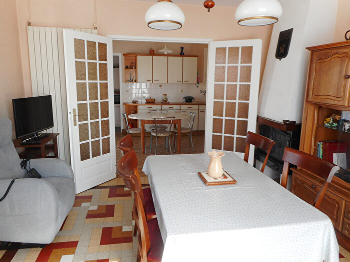 Maison à vendre - Saint-Michel-Chef-Chef - 4 pièces - 3 chambres