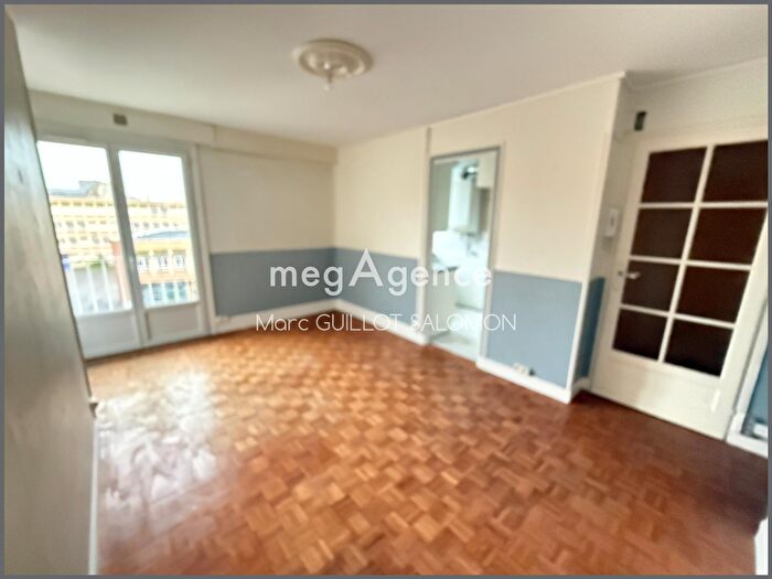 Appartement à vendre - Boulogne-sur-Mer, Saint-Pierre - 5 pièces - 4 chambres