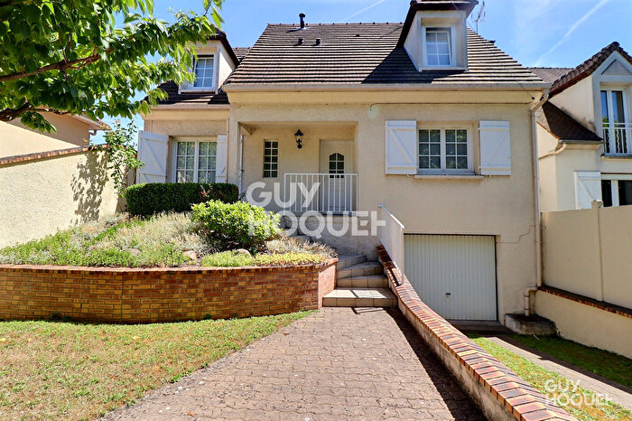 Maison 5 pièces à vendre - Sainte-Geneviève-des-Bois, Hôtel de Ville