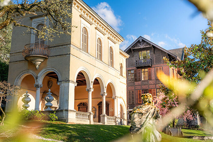 Maison à vendre - Aix-les-Bains, Est - 16 pièces - 10 chambres