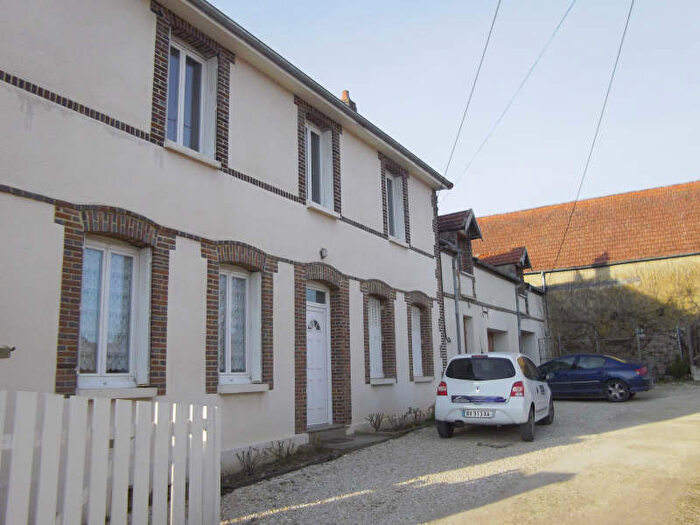 Appartement à louer - Aix-en-Othe - 4 pièces - 2 chambres