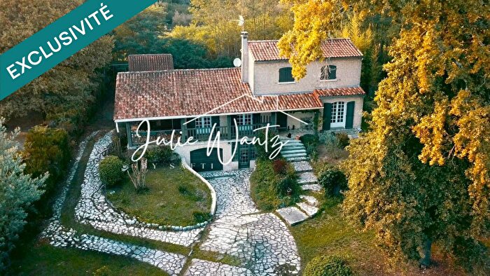 Maison à vendre - Cubnezais - 5 pièces - 4 chambres