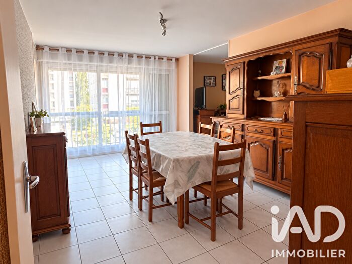 Appartement 4 pièces à vendre - Chalon-sur-Saône, Les Près Saint-Jean