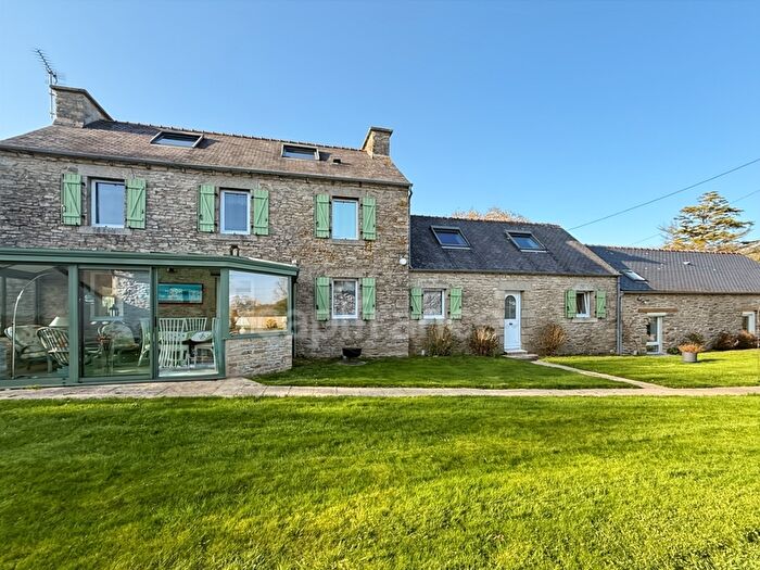 Maison à vendre - Milizac - 6 pièces - 5 chambres