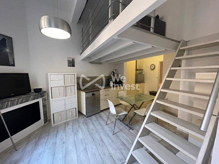 Appartement à louer - Centre Historique, Montpellier - 3 pièces - 2 chambres