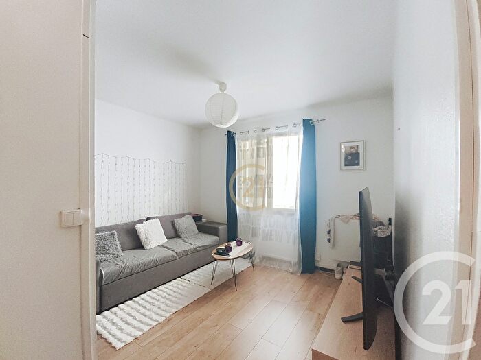 Appartement à vendre - Vallauris, Golfe Juan, Vieux Port - 2 pièces - 1 chambre