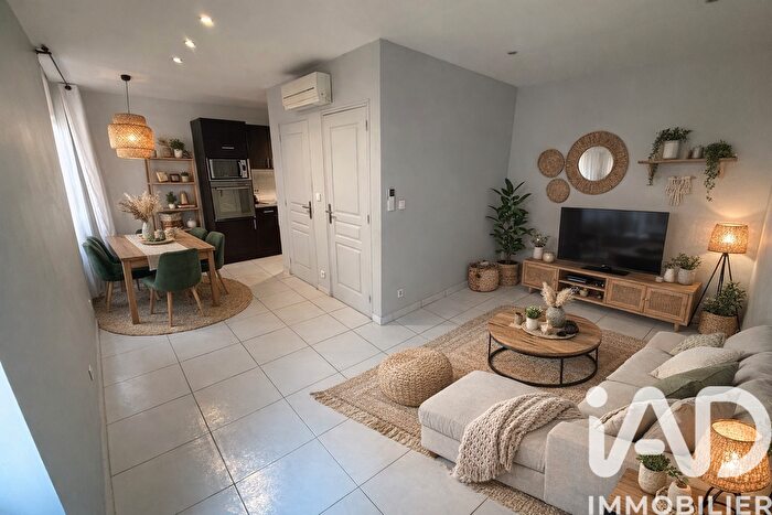 Maison à vendre - Aubagne, Centre-ville, Beaumond - 4 pièces - 3 chambres