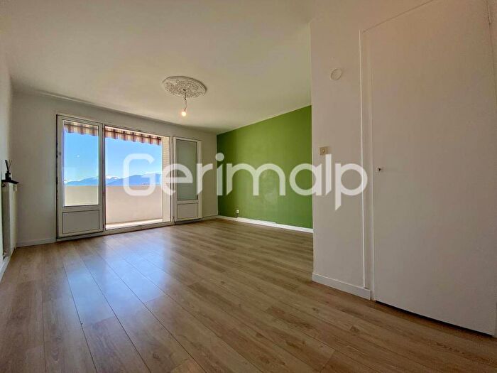Appartement à louer - Les Fins, Annecy - 2 pièces - 1 chambre