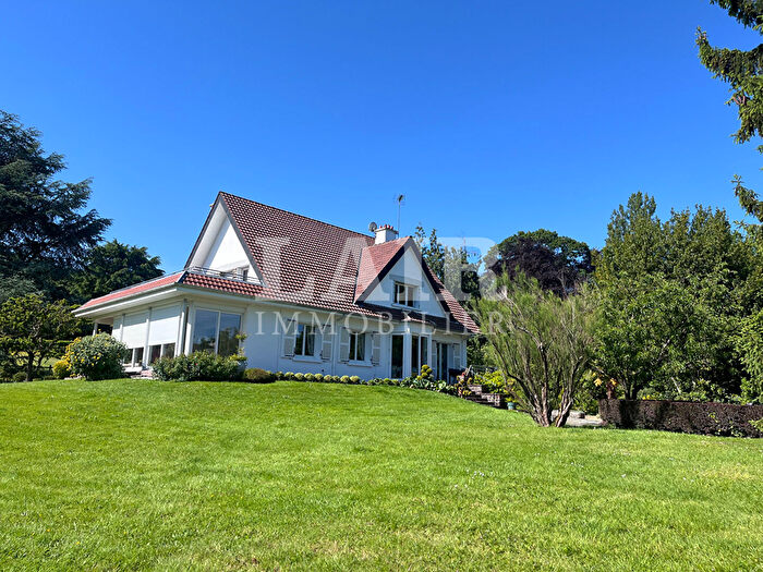 Saint-Germain-du-Corbéis - Maison 9 pièces à vendre