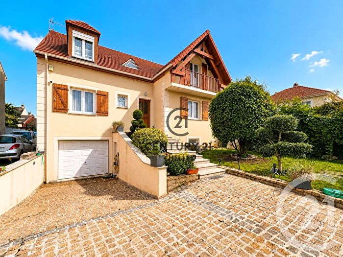 Chelles, Chantereine, Madeleine - Maison 7 pièces à vendre