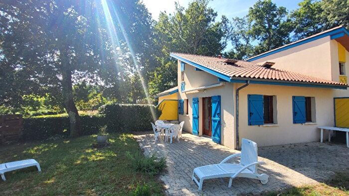 Maison à vendre - Saint-Julien-en-Born - 3 pièces - 2 chambres