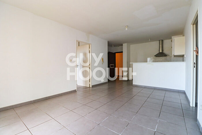 Saint-Denis, Bois de Nèfles, Sainte-Clotilde : Appartement 3 pièces à vendre