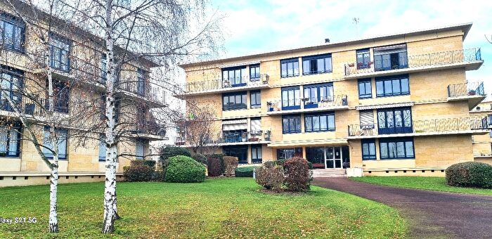 Appartement à vendre - Mantes-la-Jolie, Centre-ville - 3 pièces - 2 chambres