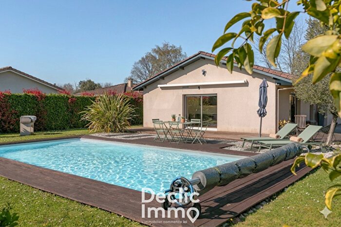 Maison à vendre - Saucats - 7 pièces - 5 chambres