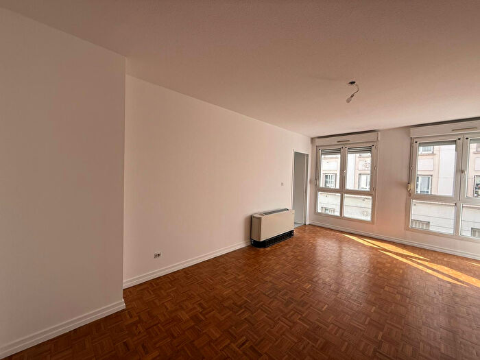 Appartement à vendre - Lyon e , Voltaire, Part Dieu - 3 pièces - 2 chambres